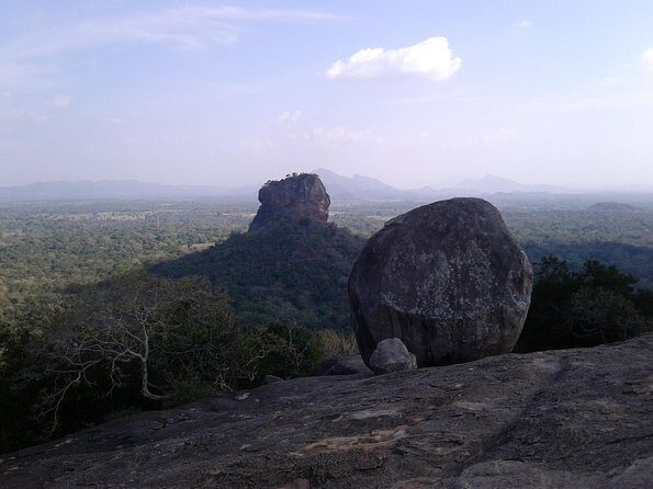 Day tour to Sigiriya