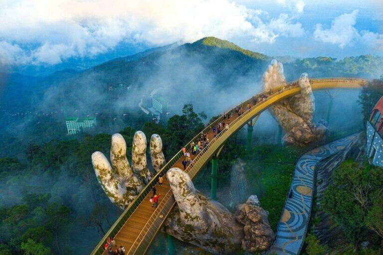 From Da Nang/Hoi An: Ba Na Hills and Golden Bridge Day Trip