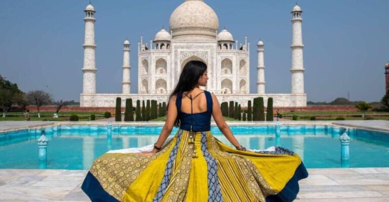 Agra: Taj Mahal Walking Tour with Princess Diana Bench