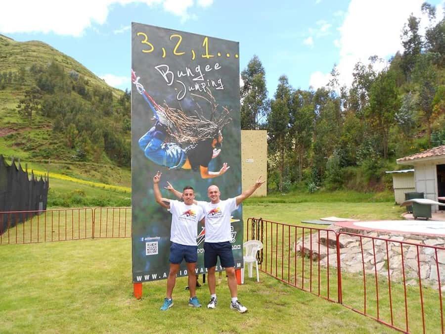 Cusco : Bungee jump Over Peruvian Canyons