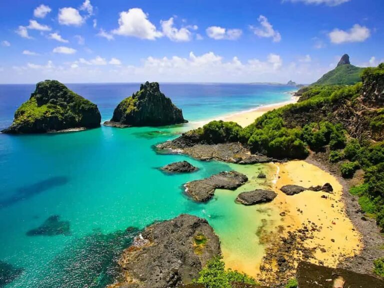 Explore Fernando De Noronha 7 Hour Ilhatour