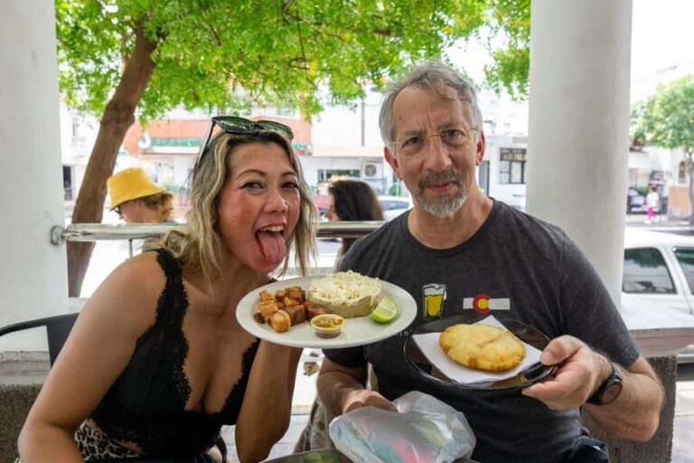 Food Tour in Santa Marta Old City