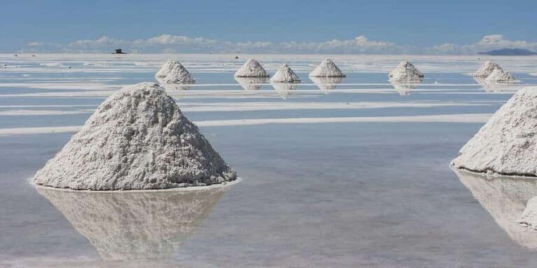 From Lima-Perú: Uyuni salt flat 4 days 3 nights