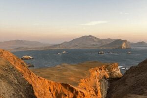 Golden Shadows Expedition Trekking Paracas National Reserve