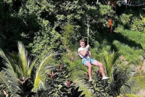 Half-Day Zip Line Combo: Beaches and Wildlife Encounter in roatan