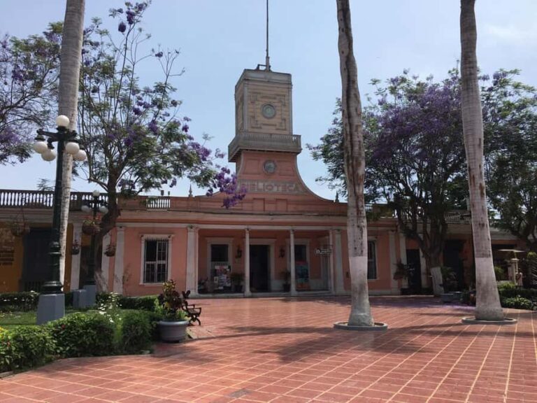 Lima: Barranco District Culinary Half-Day Tour