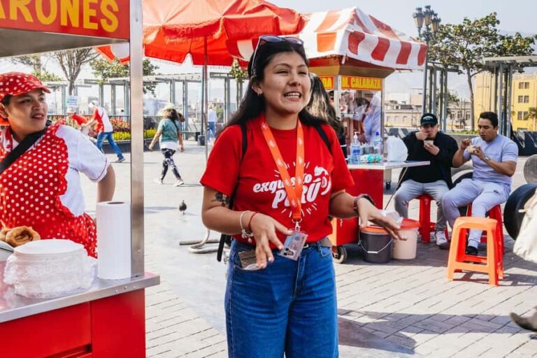 Lima: Historic Center Street Food, Market, and Eateries Tour