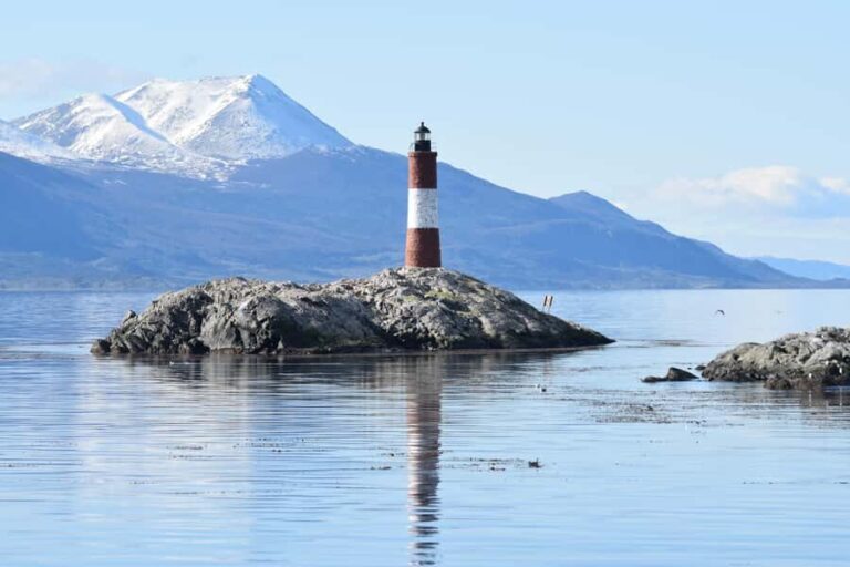 Ushuaia: Beagle Channel Catamaran Tour